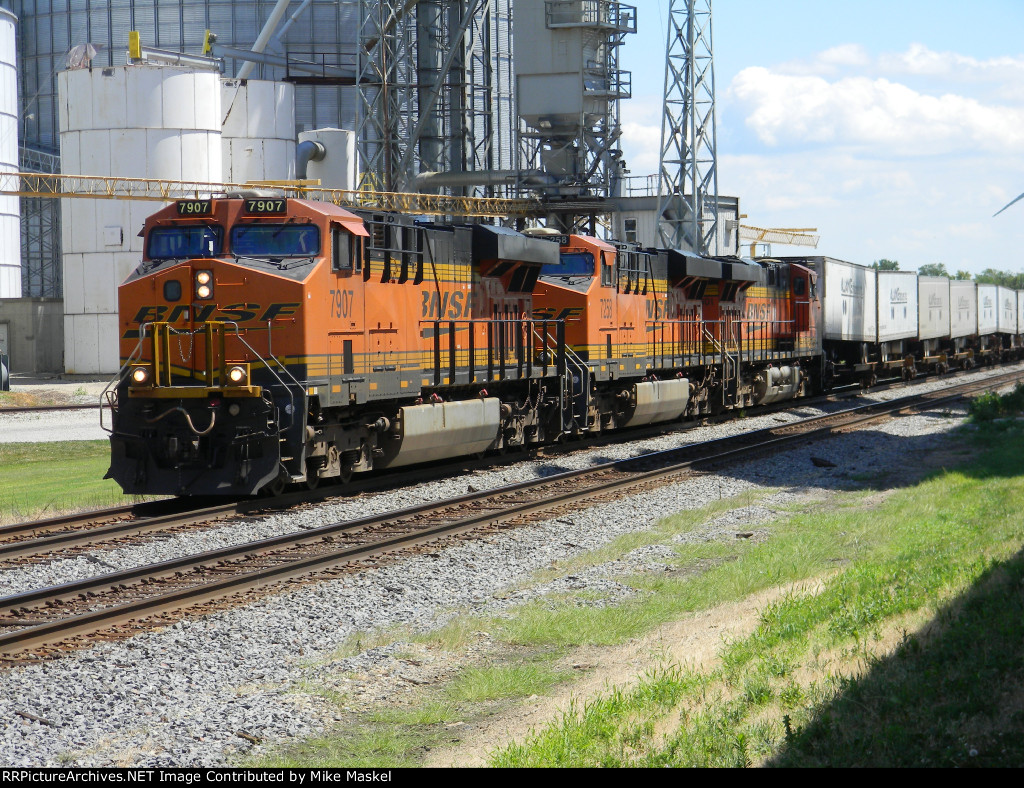 BNSF 7907